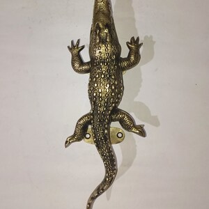 Alligator Design Cabinet Pull | Brass Sea Creature Design Door Handle ...