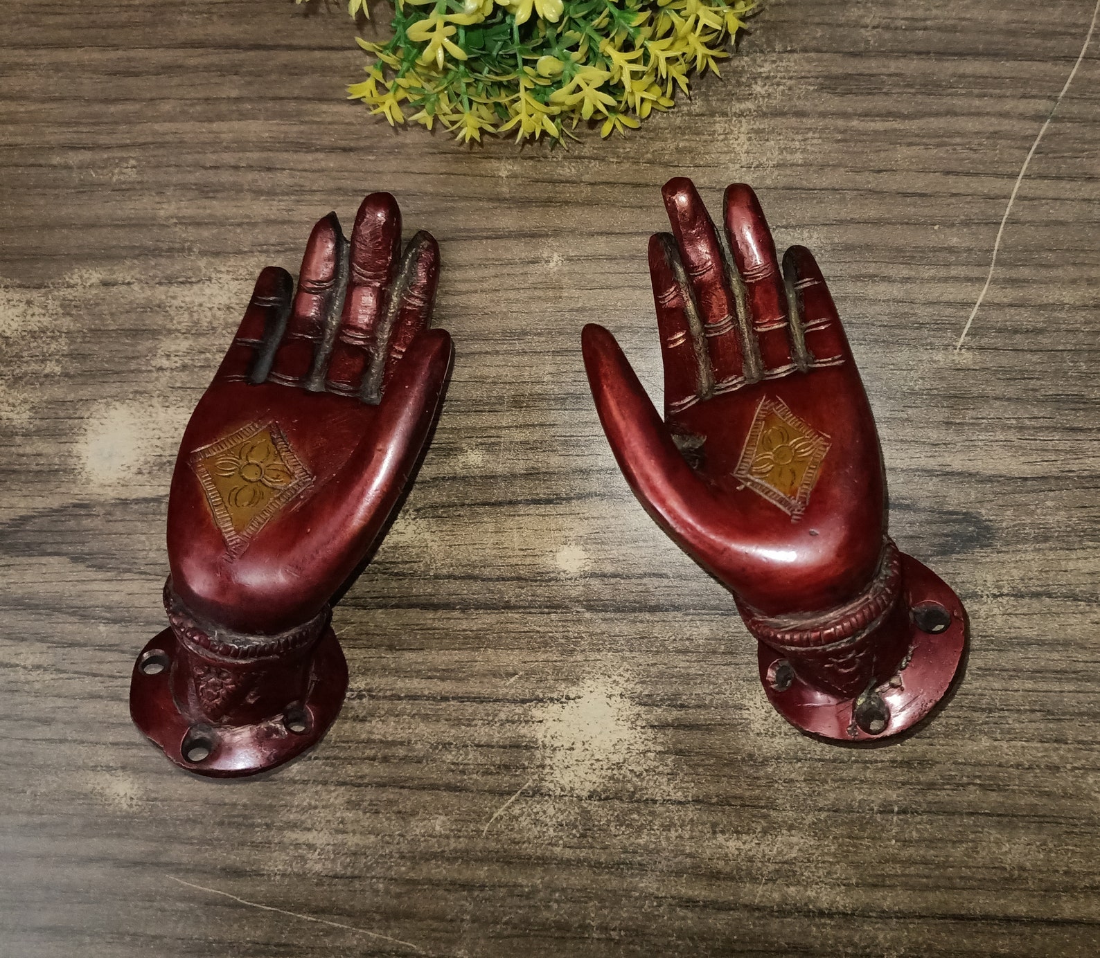 Kathak Lady Hand Shape Door Pull | Brass Girl Hand Knobs for Cupboard ...