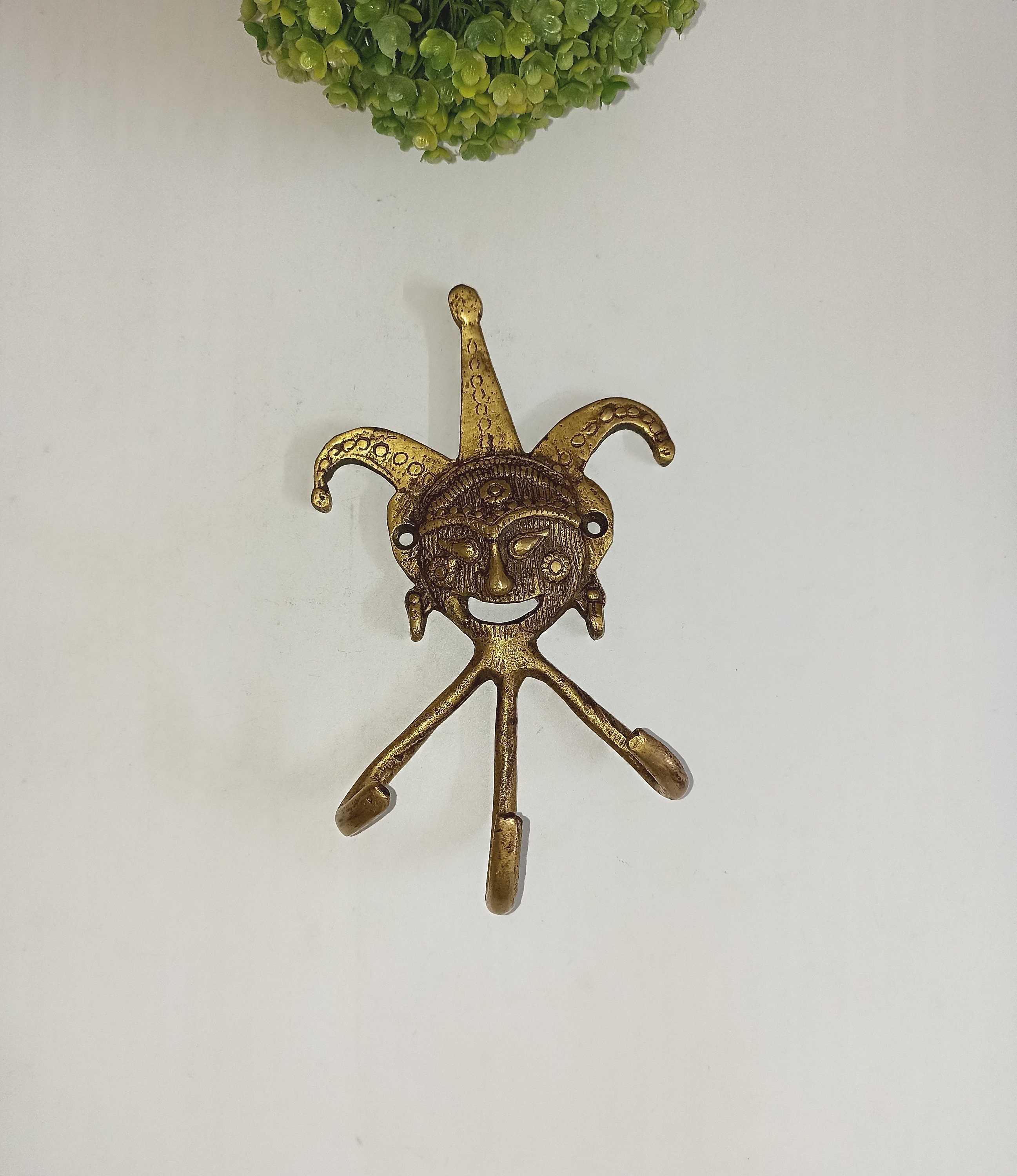 Bastar Happy Man Design Wall Hanging Hook | Brass Joker Face Wall ...