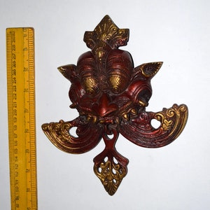 Brass Yali Face Wall Hanging | Handicrafts Mythical Yali Wall Decor ...