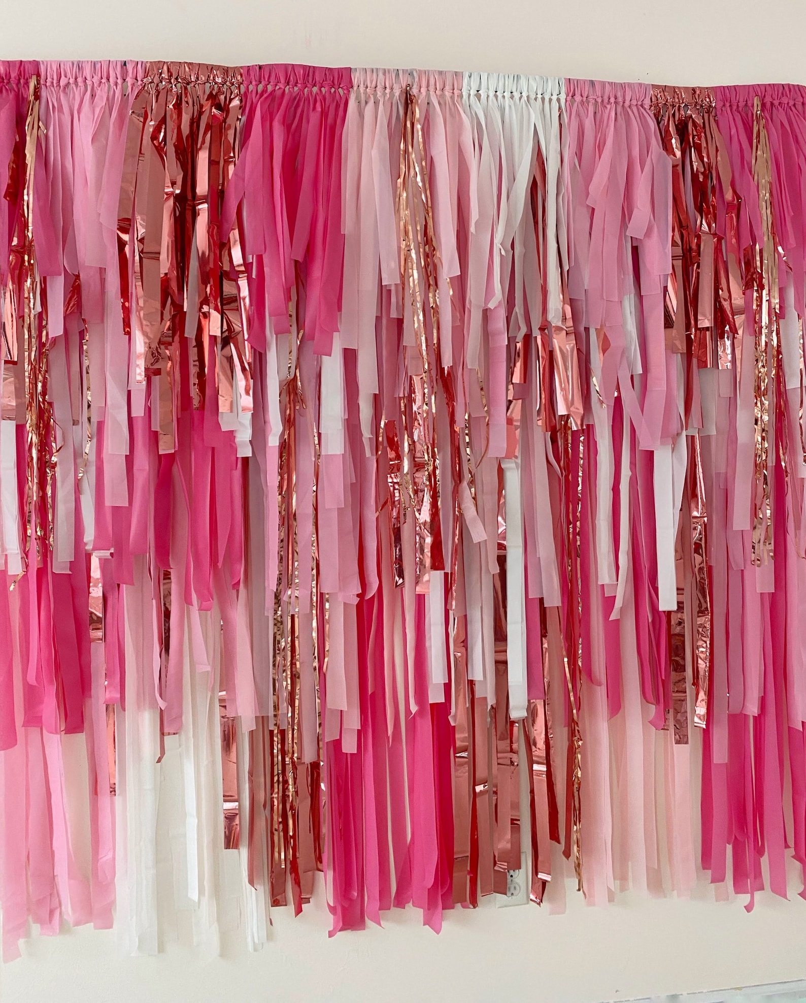 Pink & Rose Gold Fringe Backdrop, Galentine Party Decor - Etsy