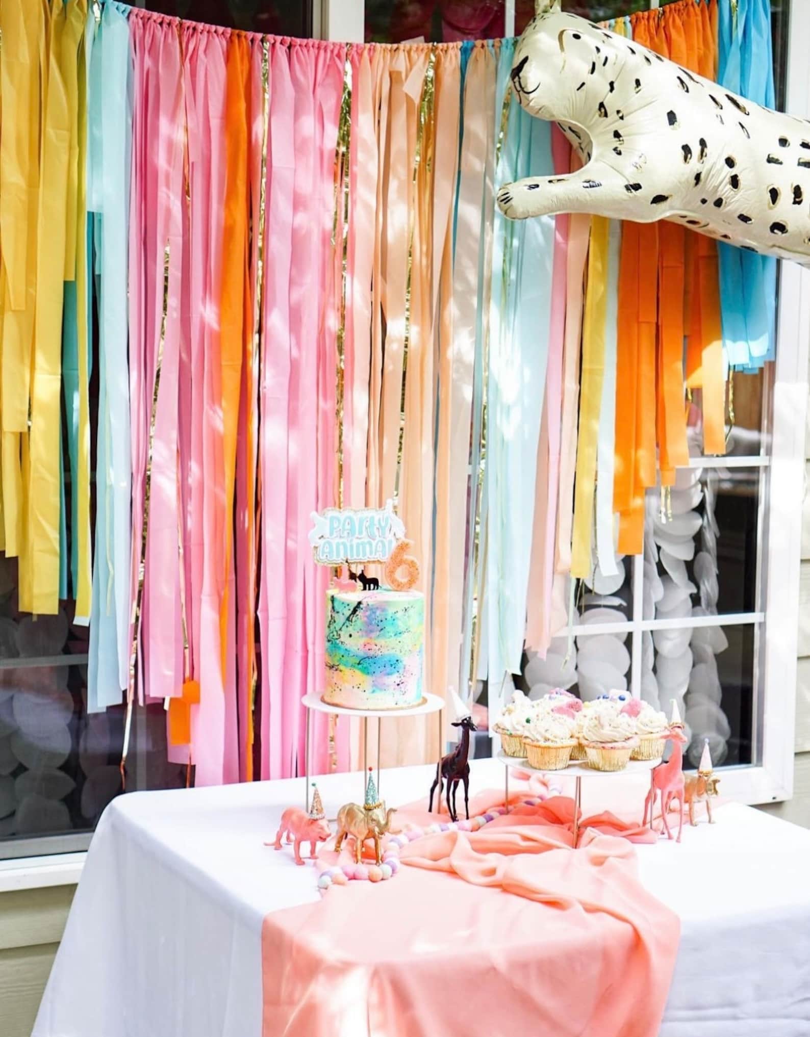 Party Animals/safari Birthday Backdrop Fringes/plastic Streamers/ Party ...