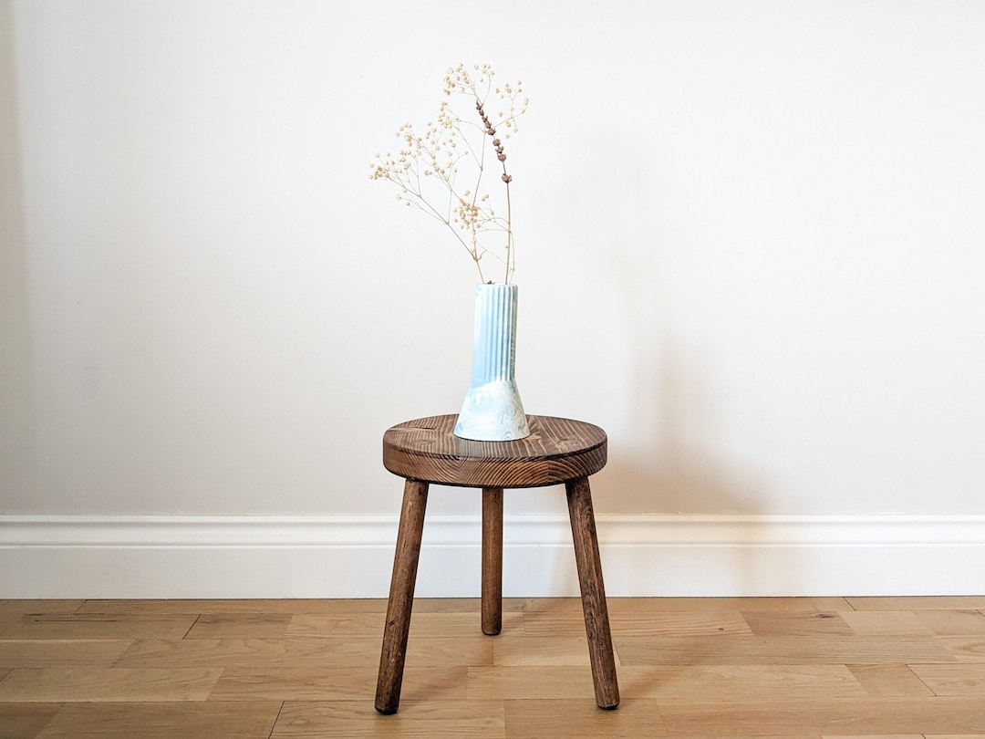 Round Top Wood Stool: Farmhouse Plant Stand - Etsy