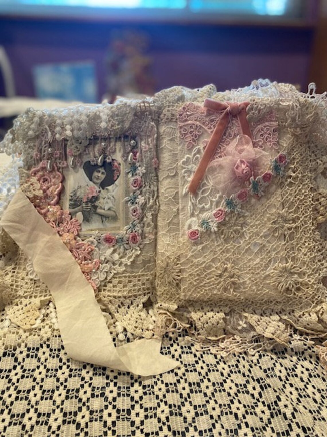 Old World Lace Treasure - Etsy