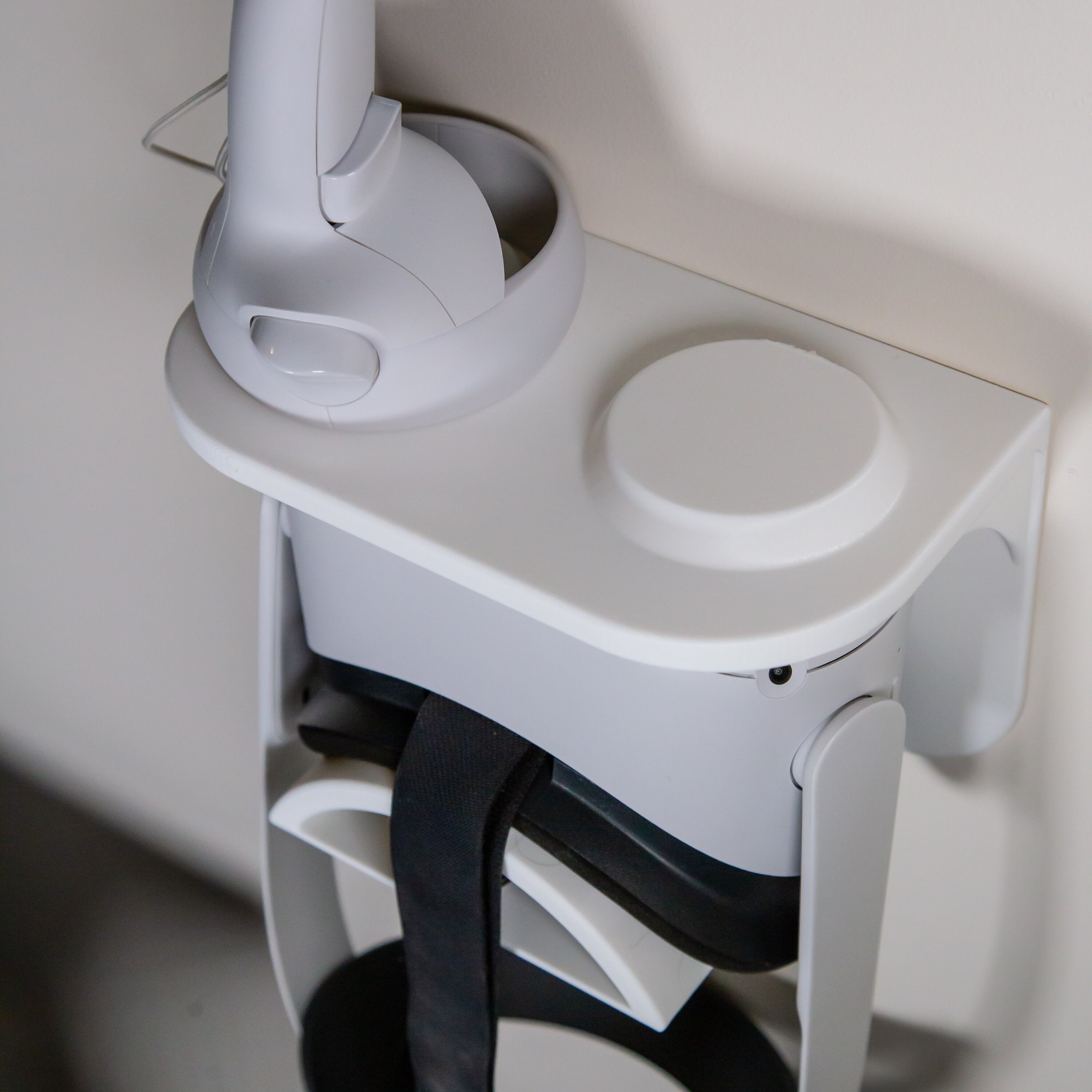 Oculus Quest Wall Mount Stand - Etsy