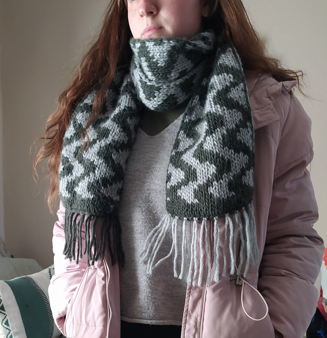 Wavy Days Scarf Knitting Pattern - Etsy