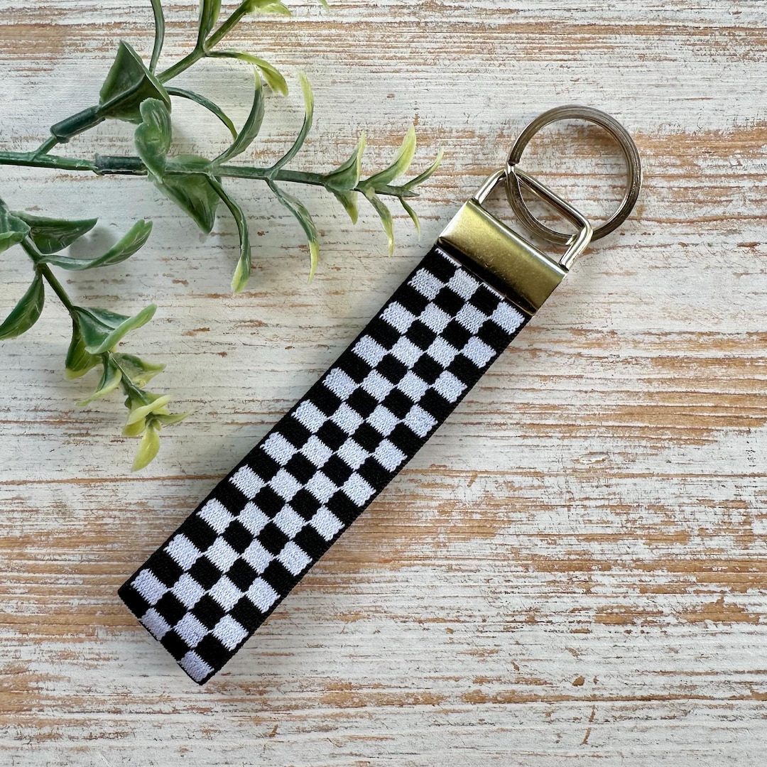 Checkered Keychain Wristlet - Racing Flag Check Pattern - Stretchy ...
