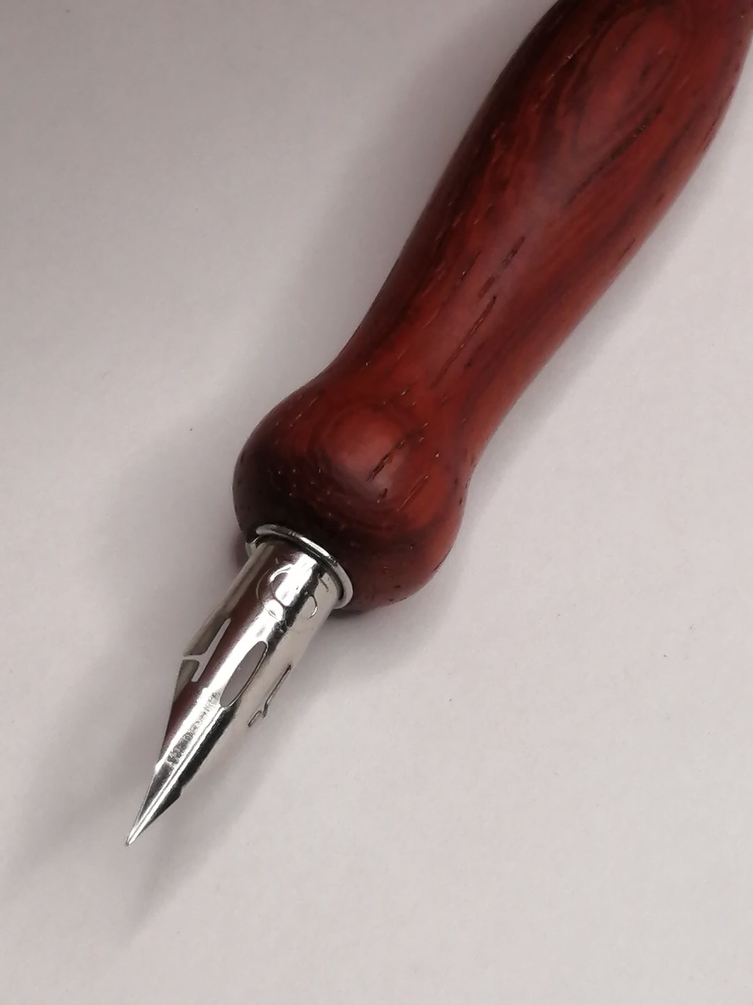 Dip Pen Padauk/ Plume En Padouk. Fait à La Main Au Québec - Etsy