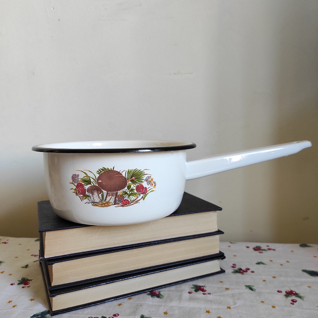 Vintage Enamel Saucepan With Mushrooms Print Enamel Dipper - Etsy