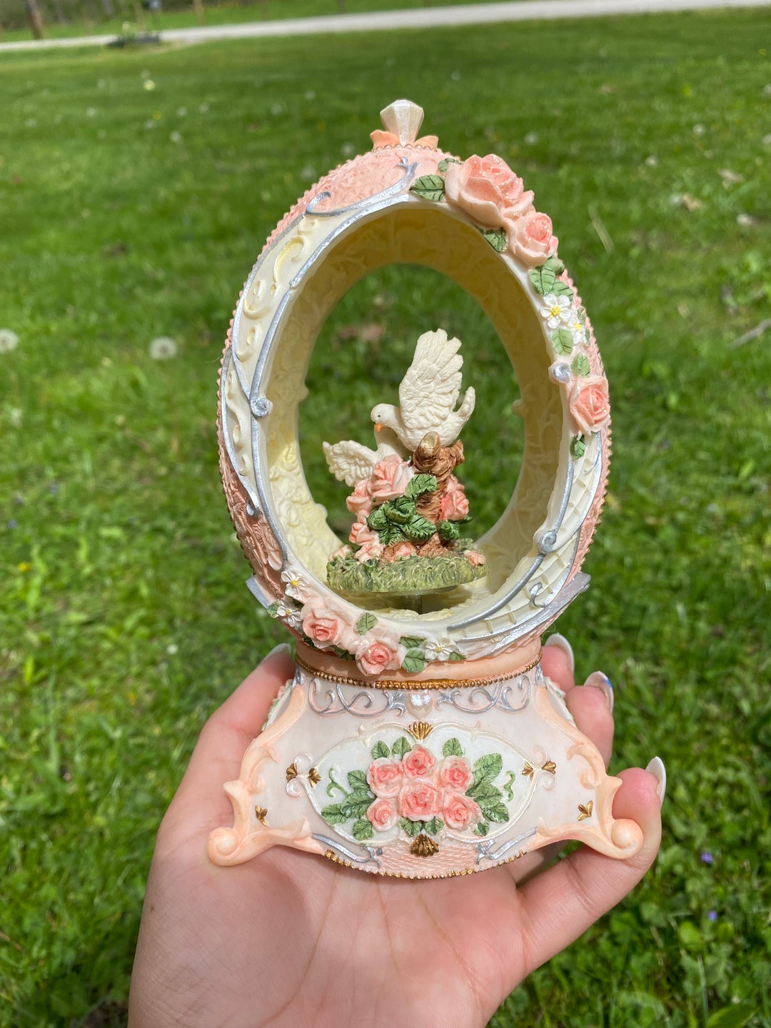 Vintage Dove Spinning Egg-shaped Music Box - Etsy