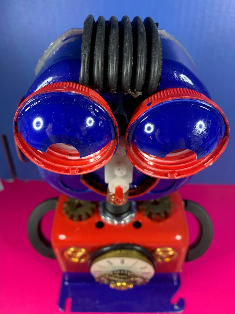 Sparky-xl Assemblage Art Robot Made From Found Objects - Etsy