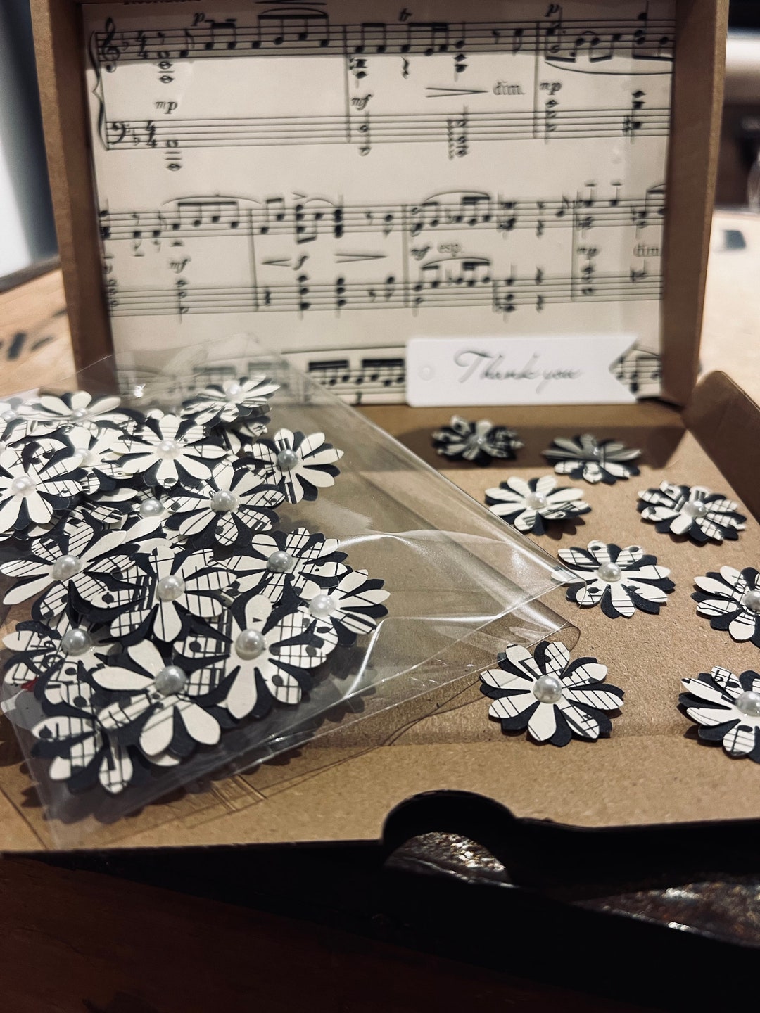 30 X Music Sheet Paper Flowers - Etsy