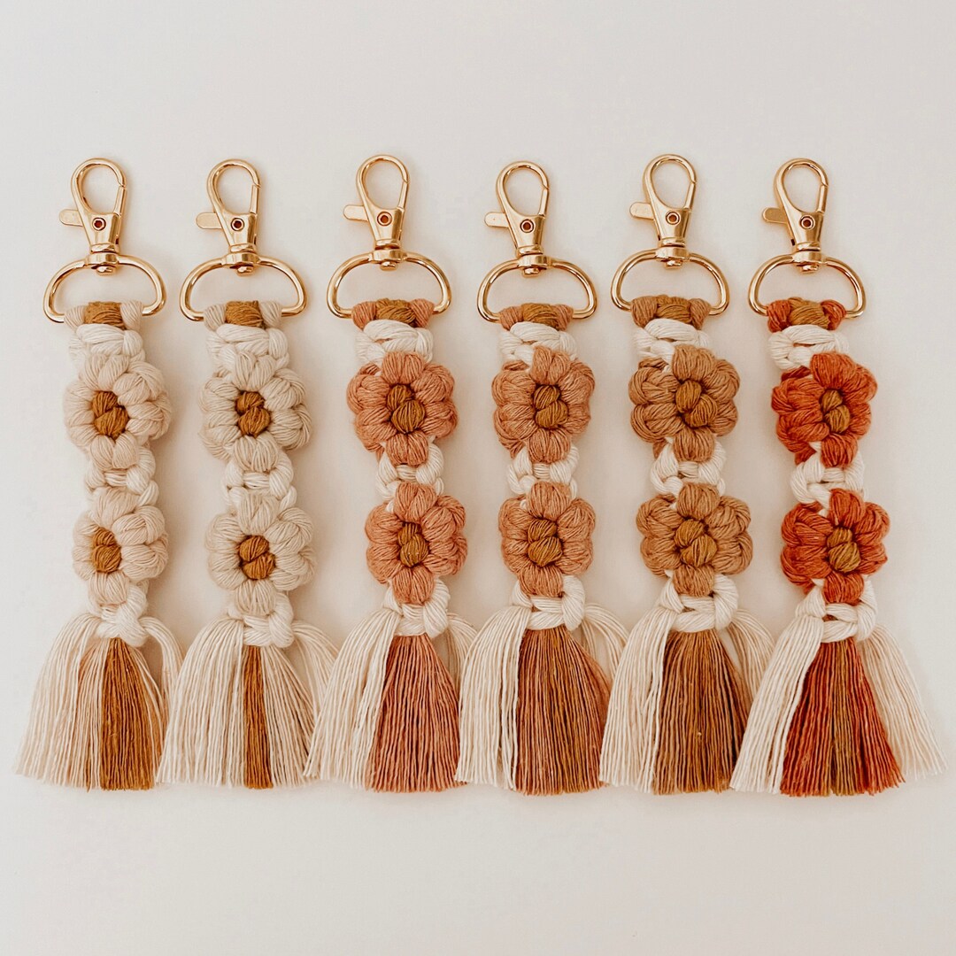 Macrame Flower Keychains Flower Keychains Daisy Keychains Boho ...