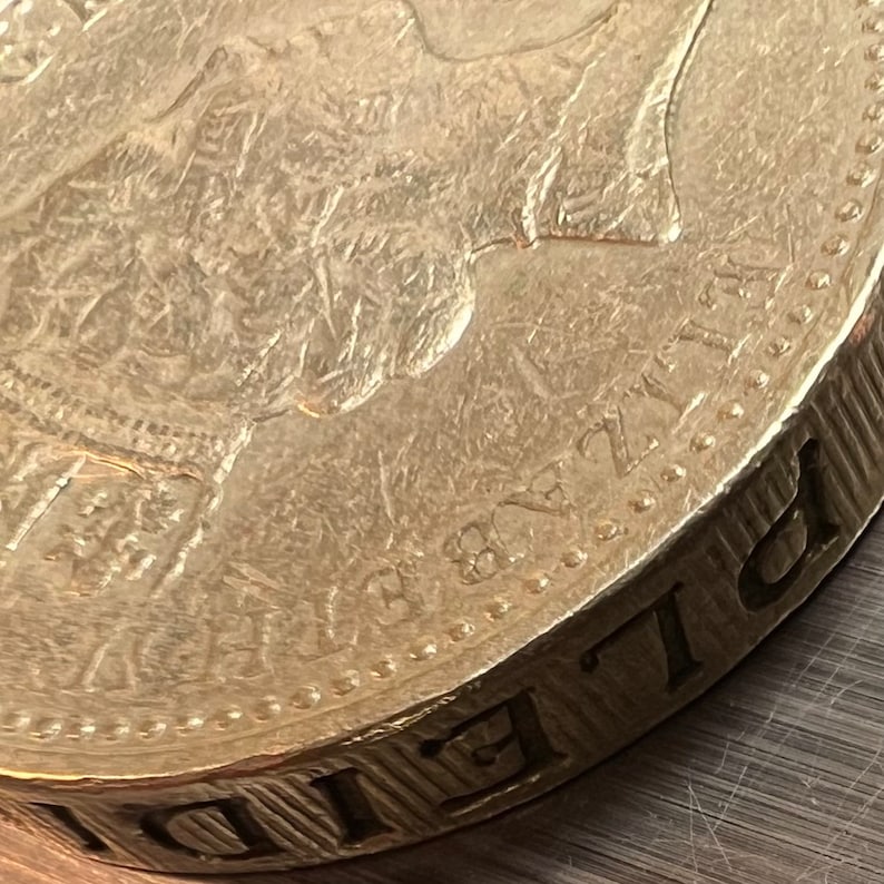 1985 Elizabeth II One Pound Coin Extreme Clash Marks + Upside Down Edge ...