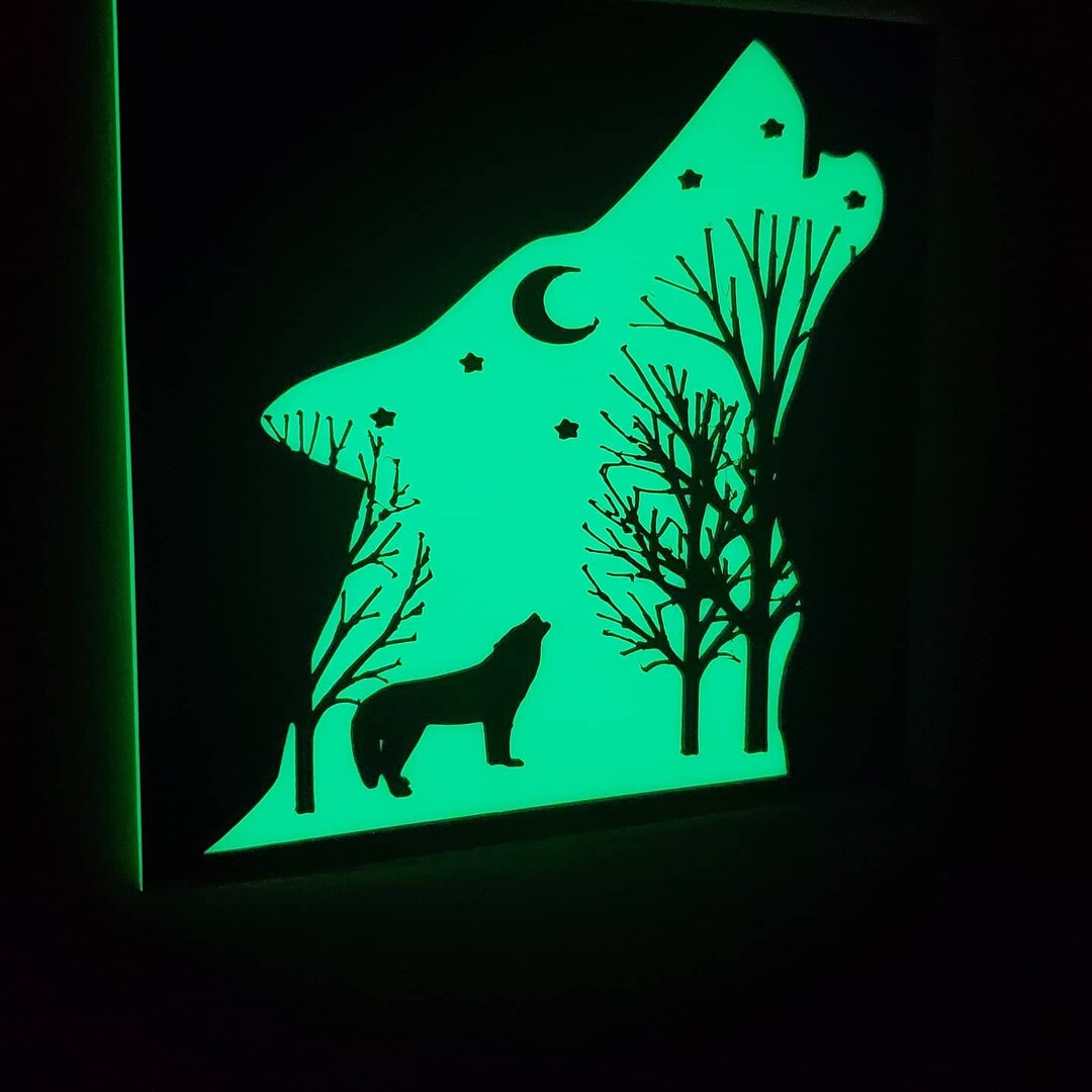 Wolf Howl 3d Wall Art Glow in the Dark - Etsy
