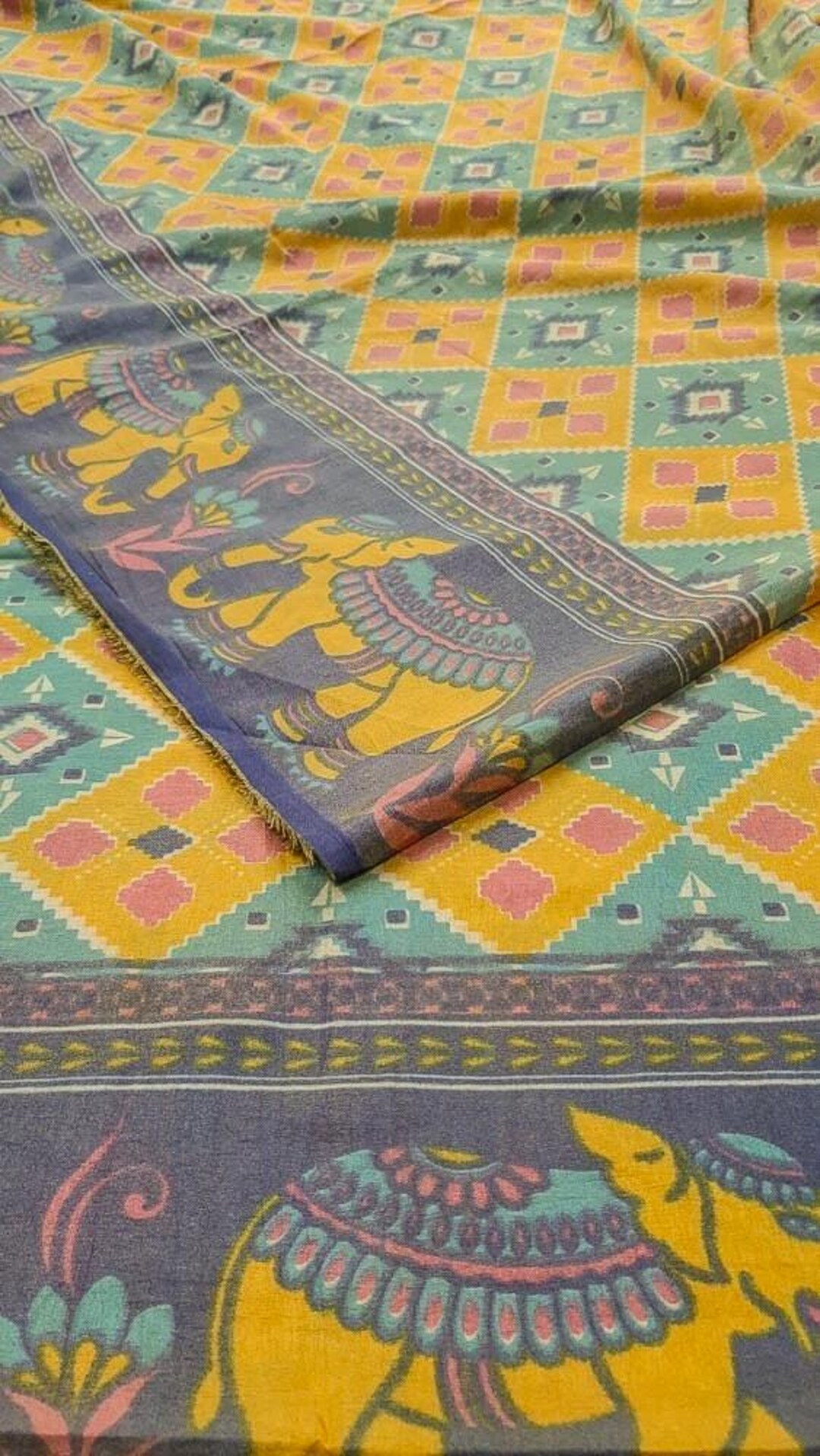 Patola Saree Vintage Indian Fabric Handloom Handwoven Dress Making ...