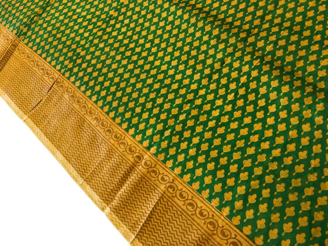 100% Pure Silk Emerald Green Saree With Golden Butis Border, Indian ...