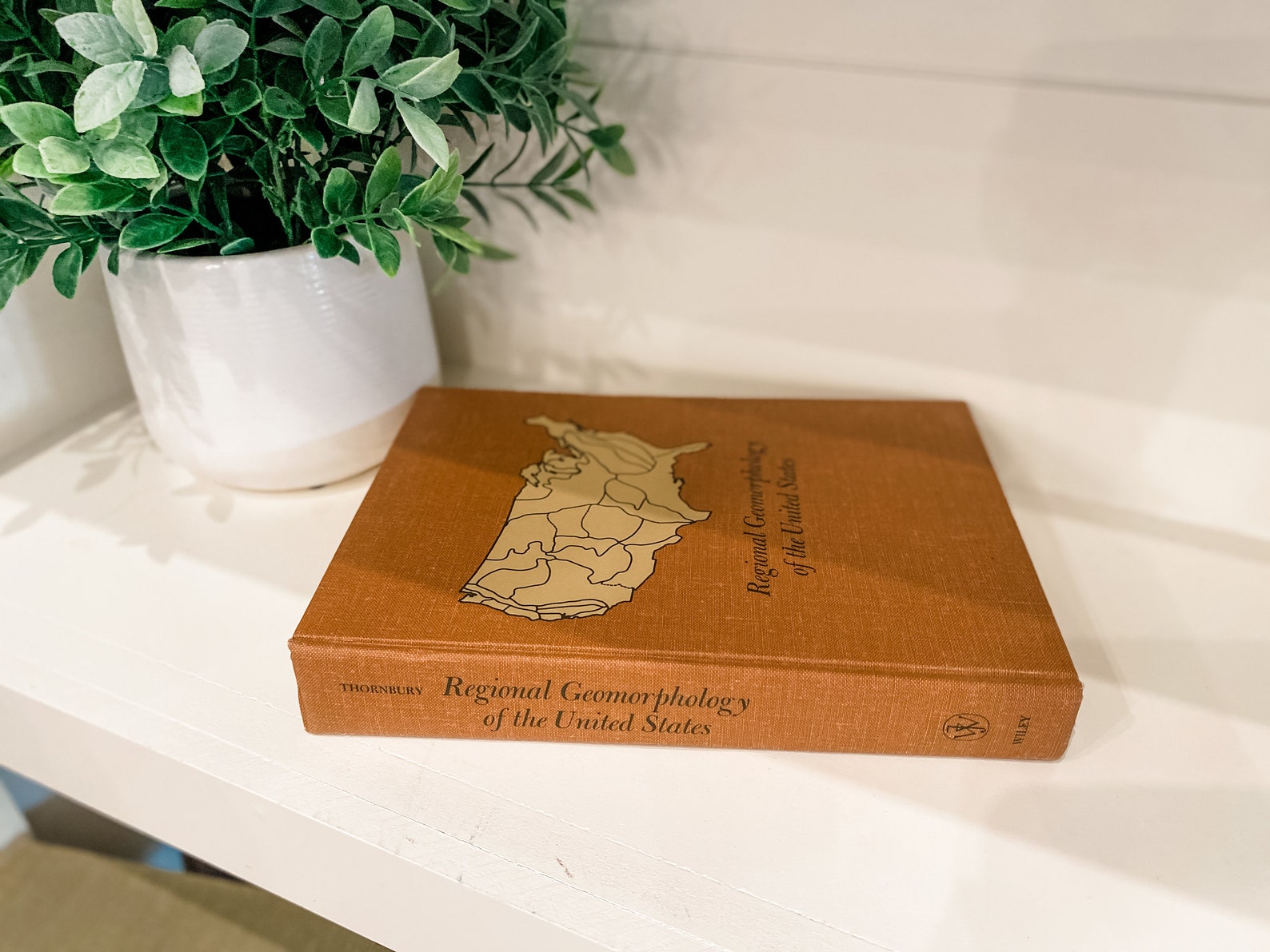 Rustic Charm: Farmhouse Books for Book Bundles or Coffee Table ...