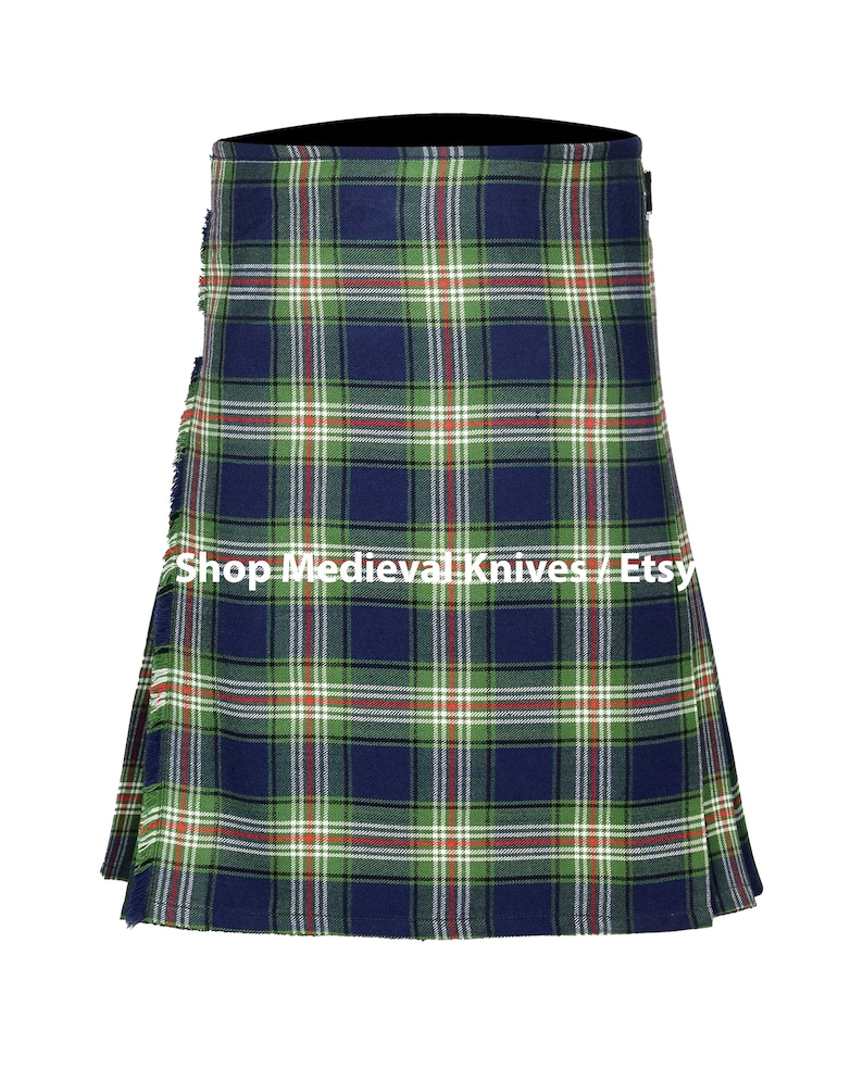 Traditional Scottish Tartan 8 Yard Kilt | Highlander Kilt for Men ...