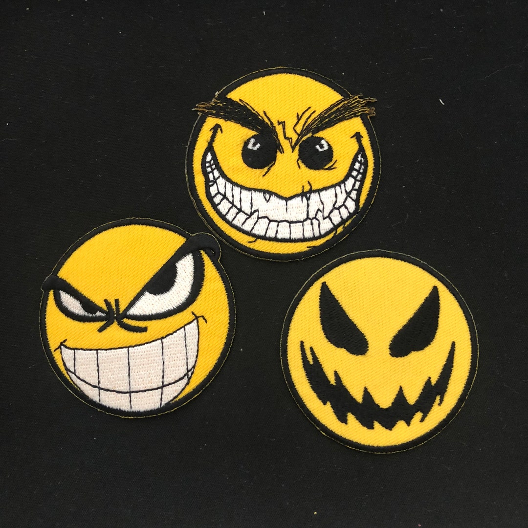 A Set Cute Emoticons Iron on Patch Laugh Angry Embroidered PATCH ...