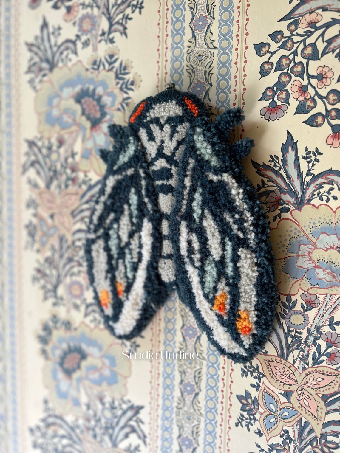 Tufted Wool Cicadas Bug Wall Hanging Nature-inspired Insect Decor ...