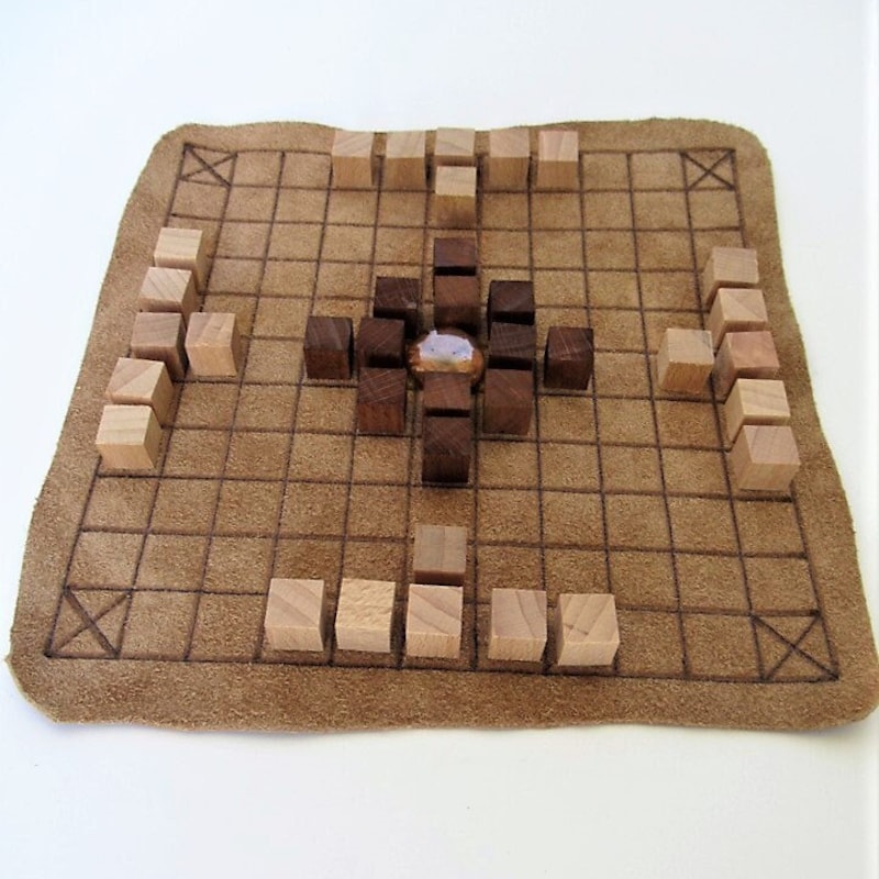 Hnefatafl Board - Etsy