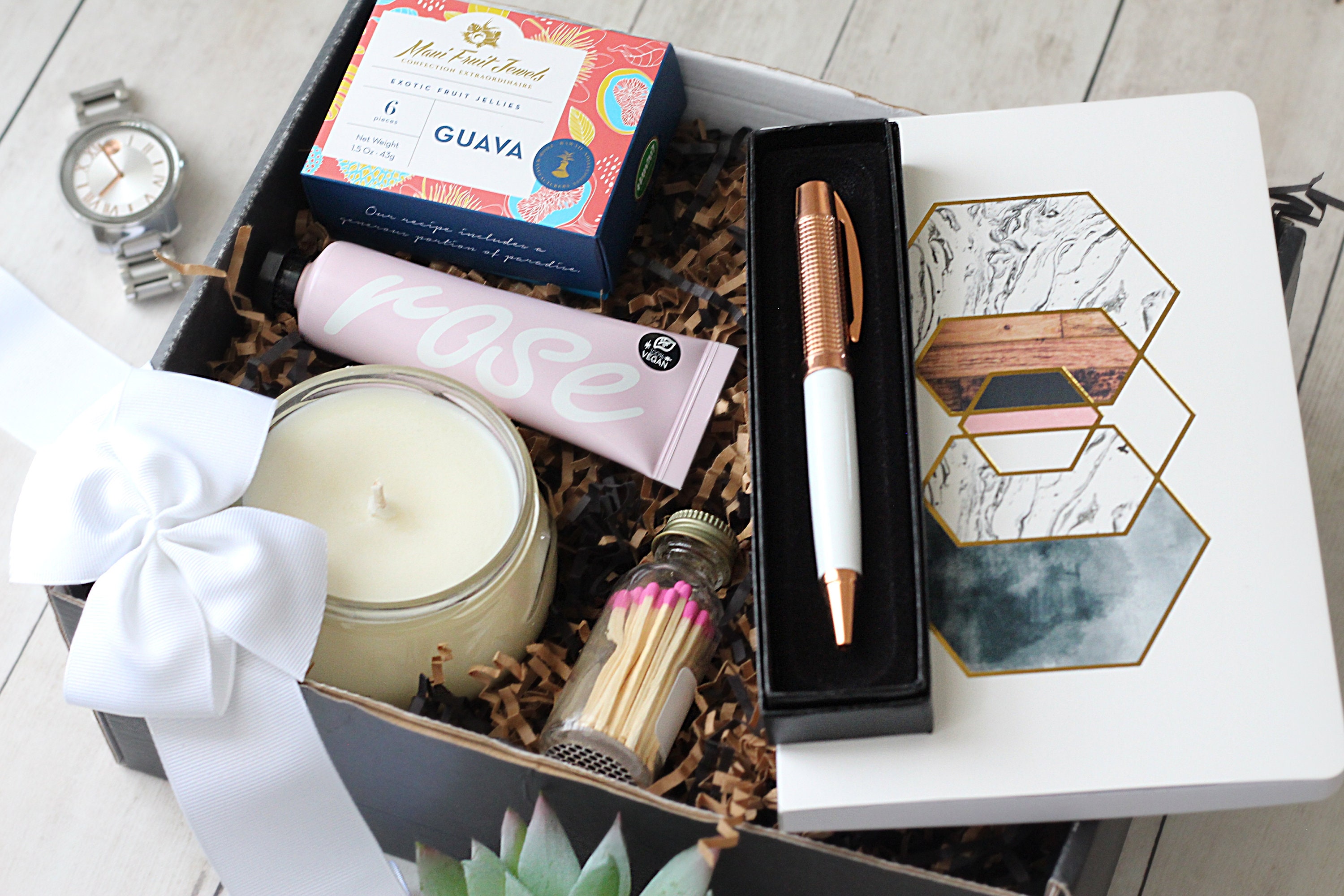 Lady Gift Box Curated Gift Box Professional Gift for Women Girlfriends ...