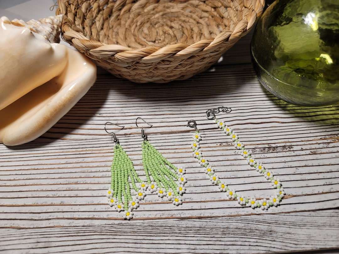 Alaska Native Beaded Earrings (alaska Daisy Package) - Etsy