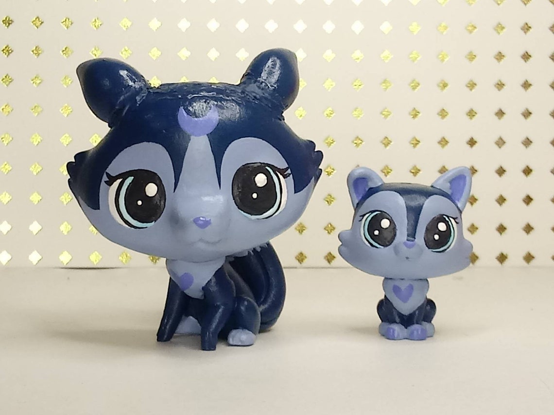 LPS Hand Painted Mommy and Baby Wolf Custom Set | Etsy