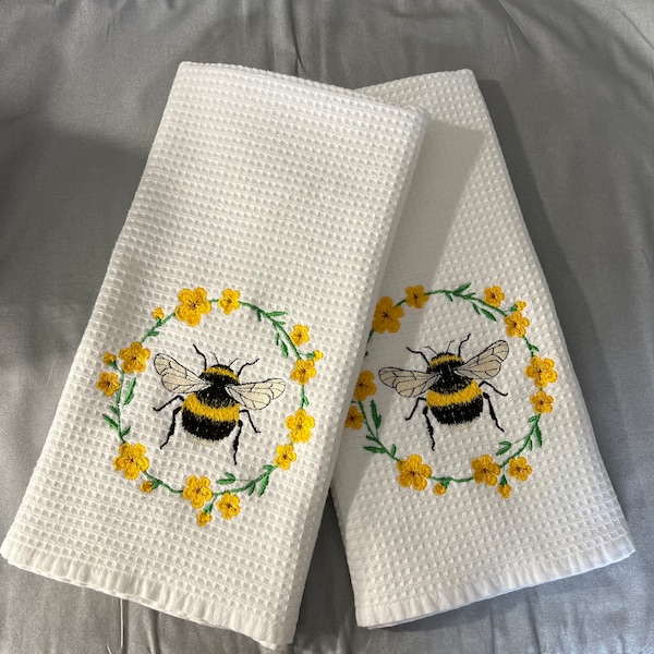 Bee Towel - Etsy