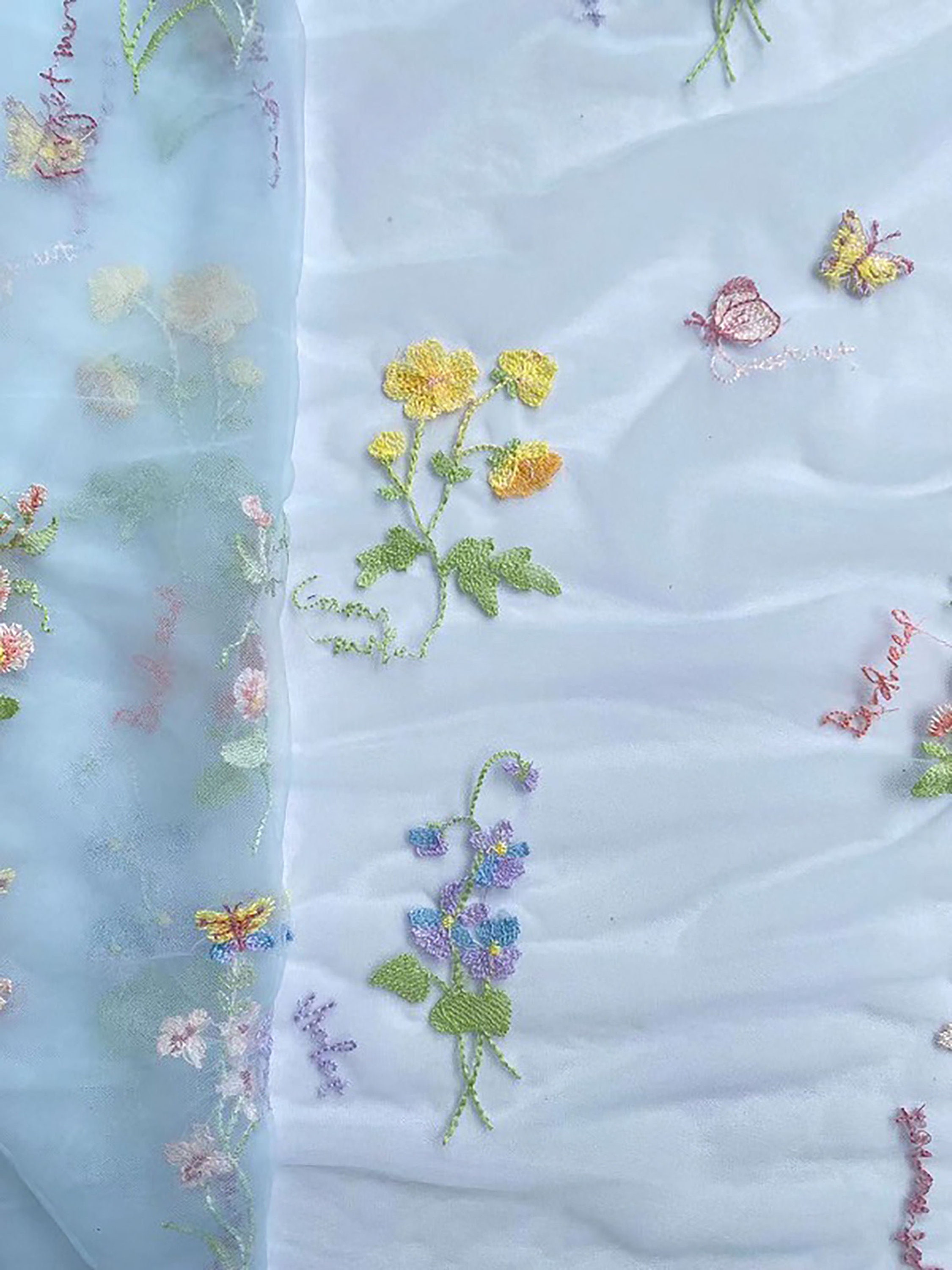 Vintage Flowers Embroidered Sheer Fabric , Multicolor Floral Lace, 3d ...