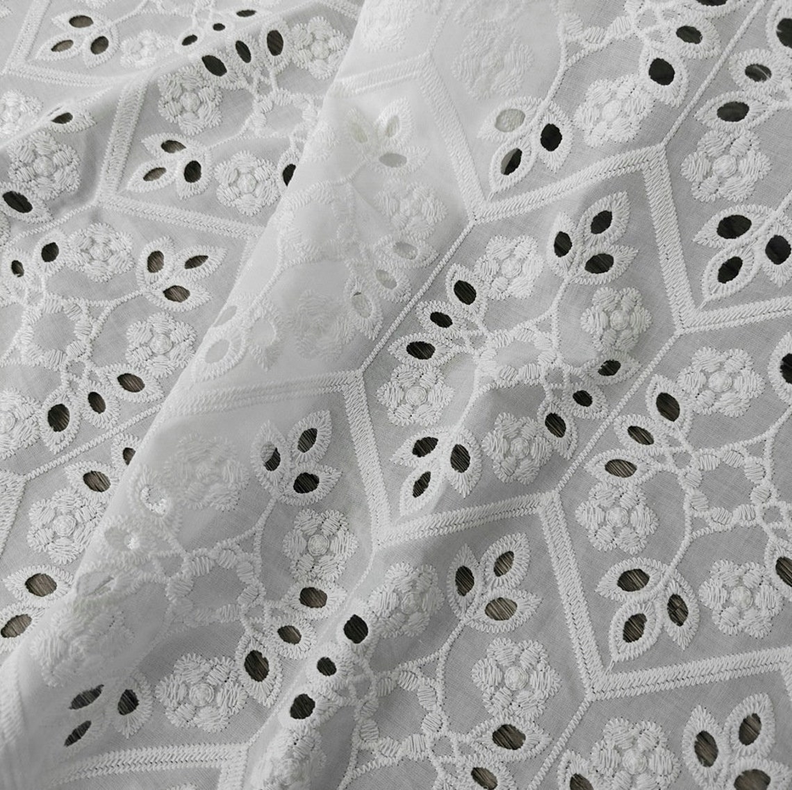 White ，cotton Eyelet Flower Fabric， Embroidered Cotton Lace，diy Sewing ...