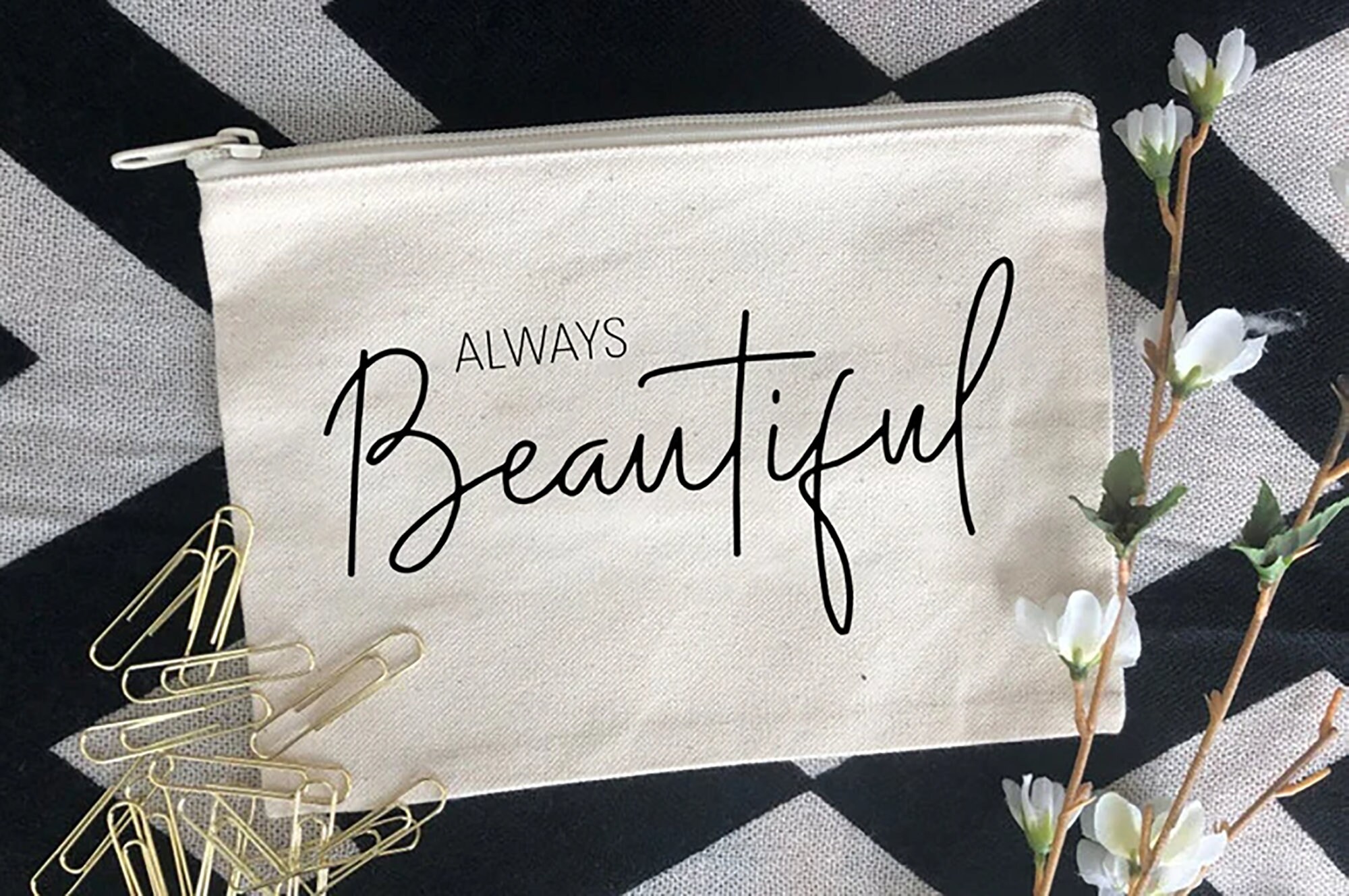 Makeup Bag Svg Makeup Bundle Svg Canvas Bag Svg Cosmetic - Etsy UK