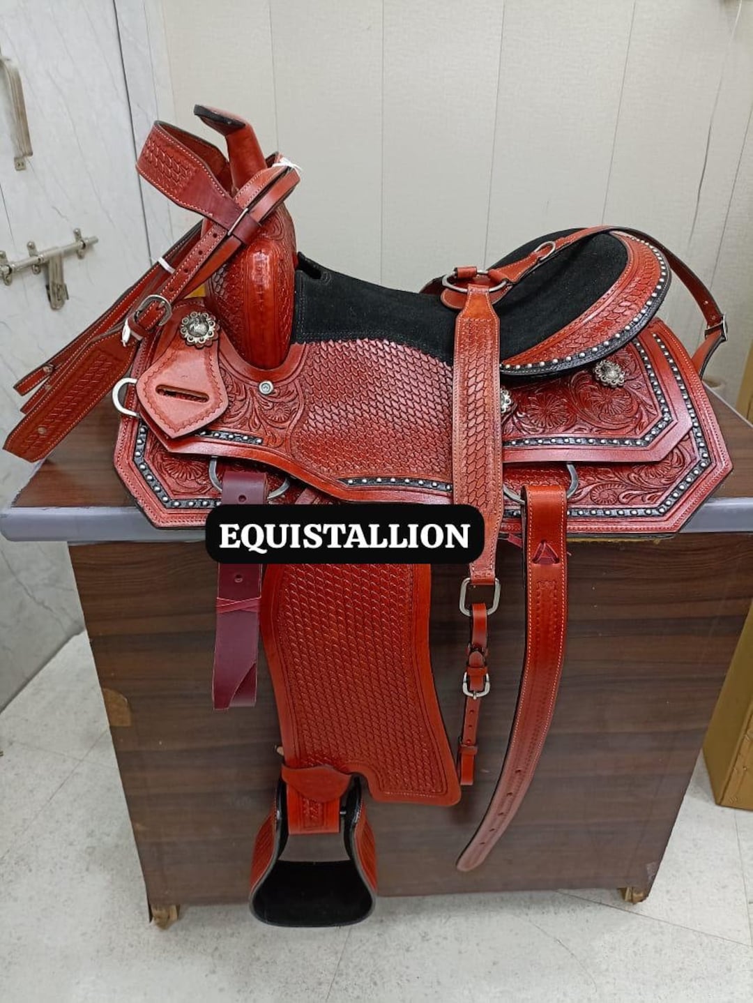 Leather Western Horse Barrel Racing Saddle Set With Matching Headstall ...