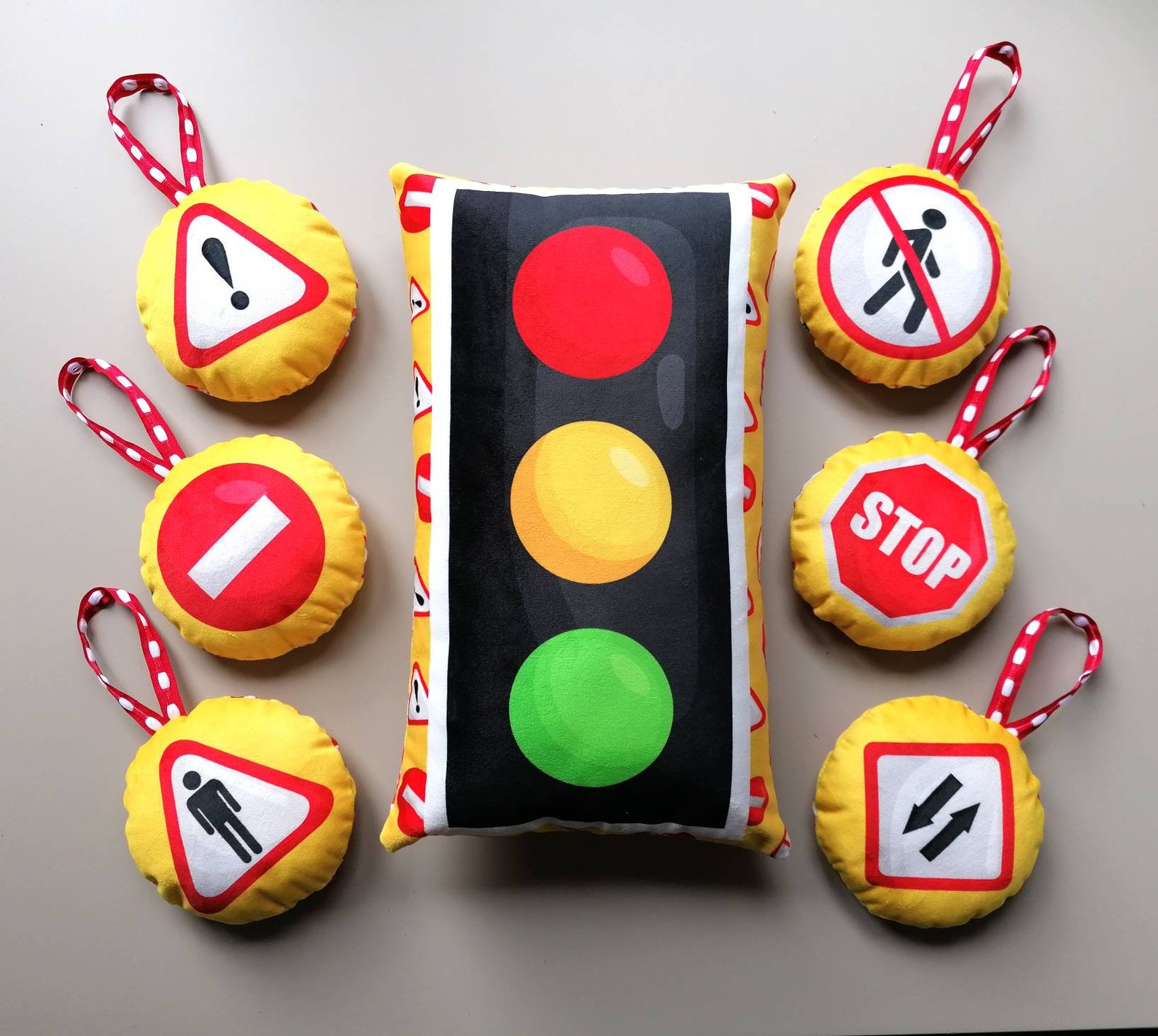 Soft Road Signs Mini Pillows Set, Traffic Education. Traffic Lights ...