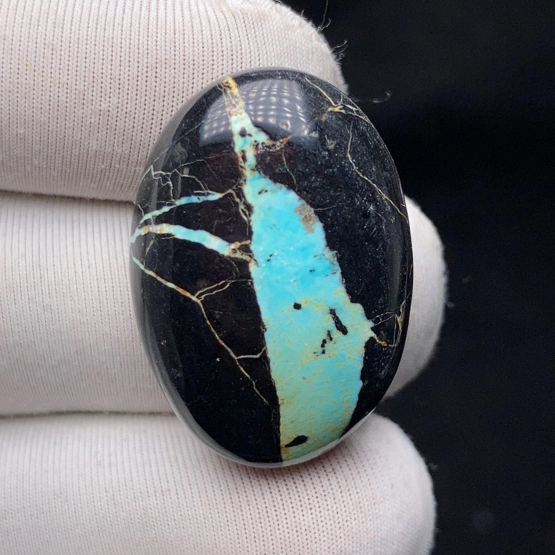 Black Jack Turquoise Cabochon " 26.9x18.8x7.9 MM 31.00 Carat " A ...