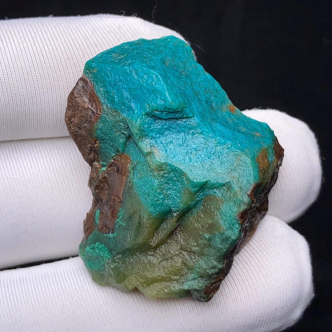 Rare & Natural Peruvian Blue Opalina Raw - 33.8x23.4x13.3 MM 63.10 ...