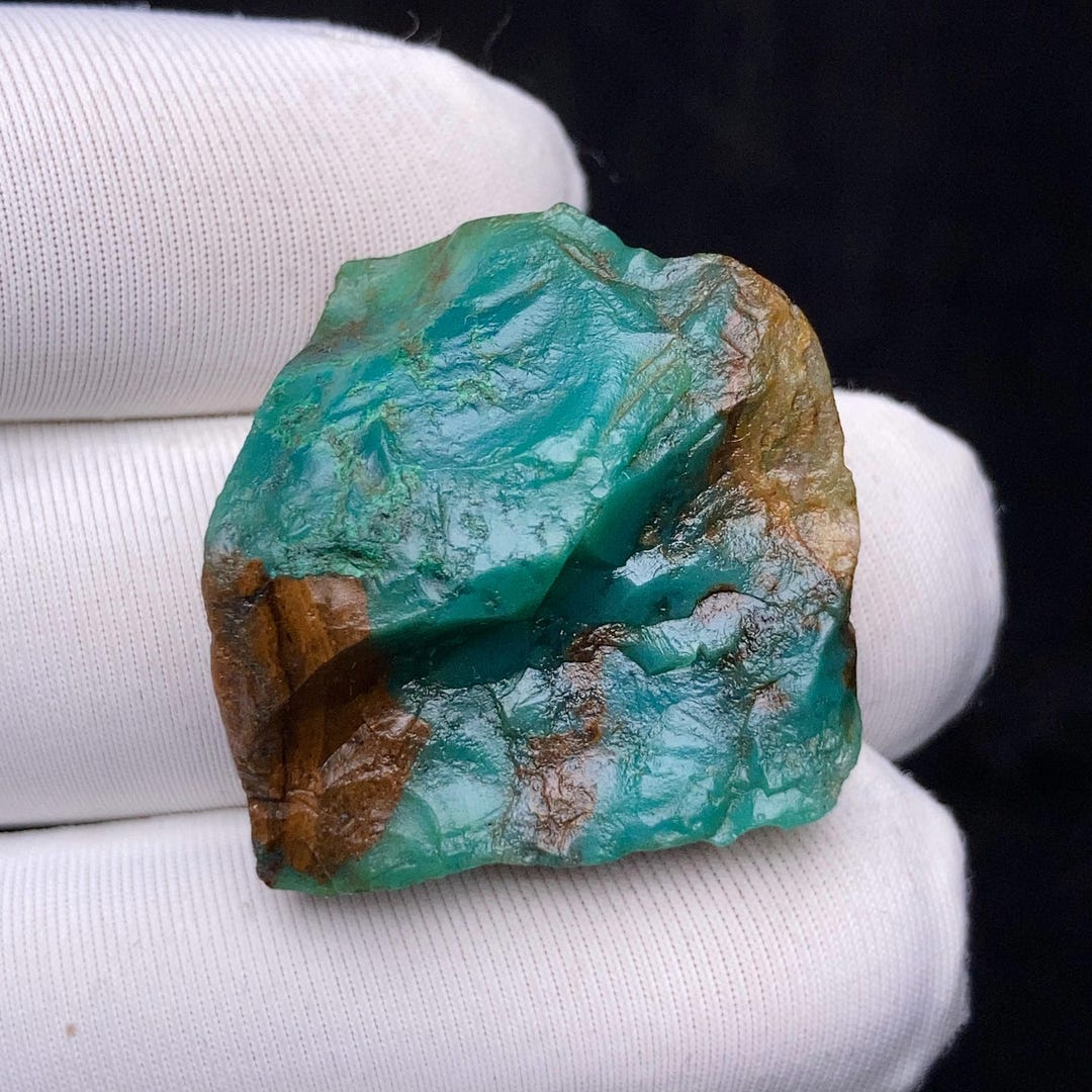 Rare & Natural Peruvian Blue Opalina Raw - 25.7x23.9x11.15 MM 41.85 ...