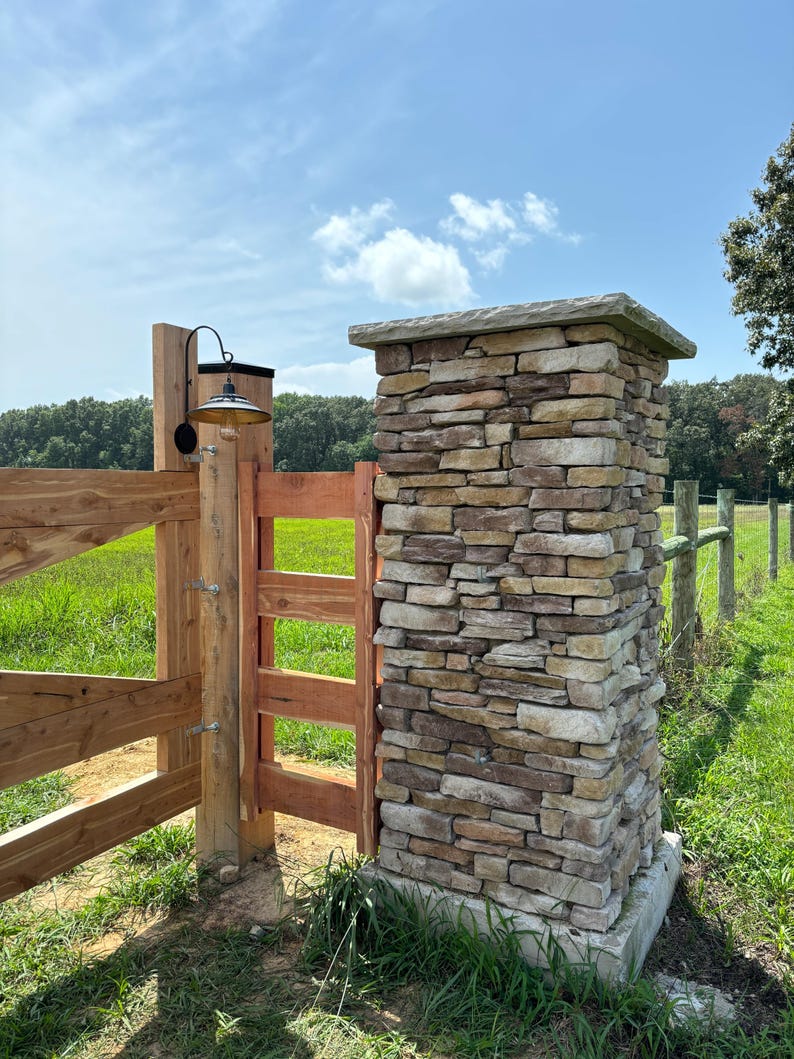 Cedar Gates/ High Quality Craftsmanship/half Lap Notching/ Driveway ...