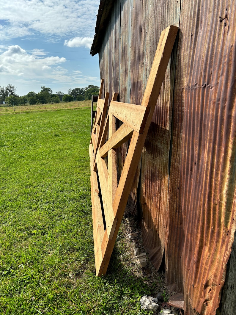 Western Red Cedar Driveway Gate: Clear Grade, Half-lap Notching ...