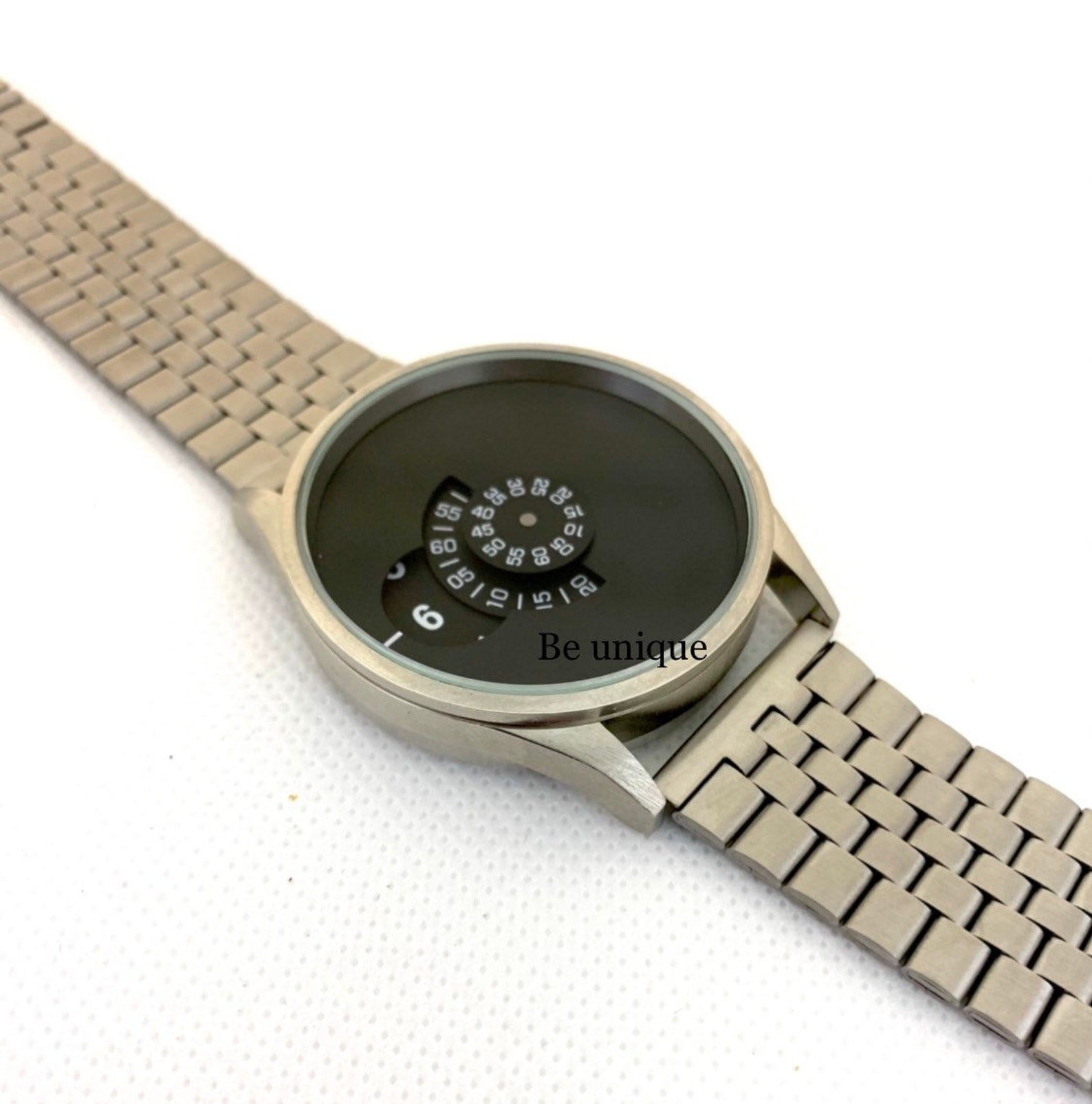 Be Unique Wrist Watch Present Softech London Design-hours/minutes ...
