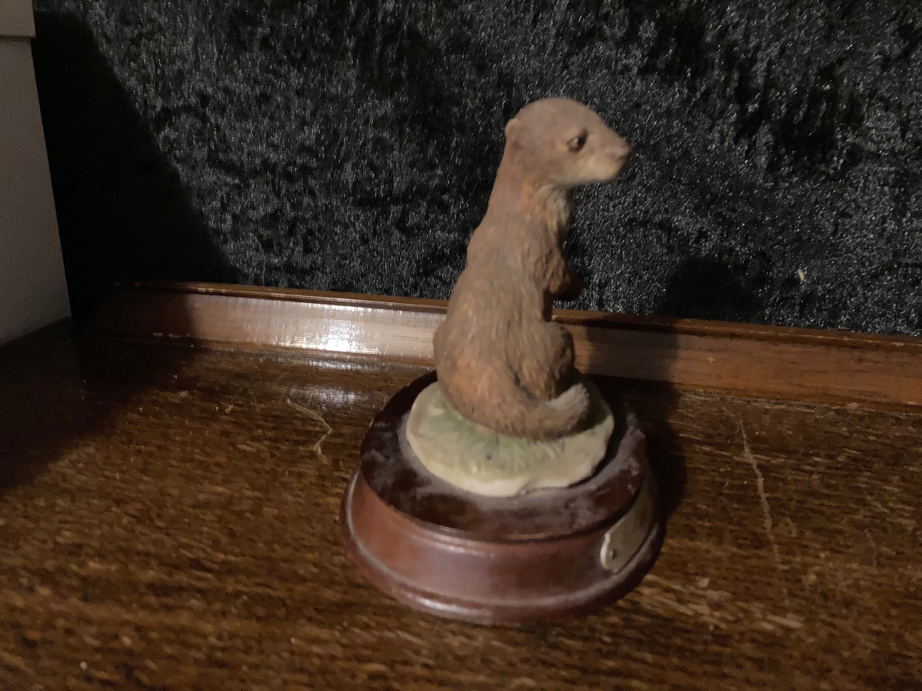 Vintage Leonardo Pottery Otter Figurine - Etsy