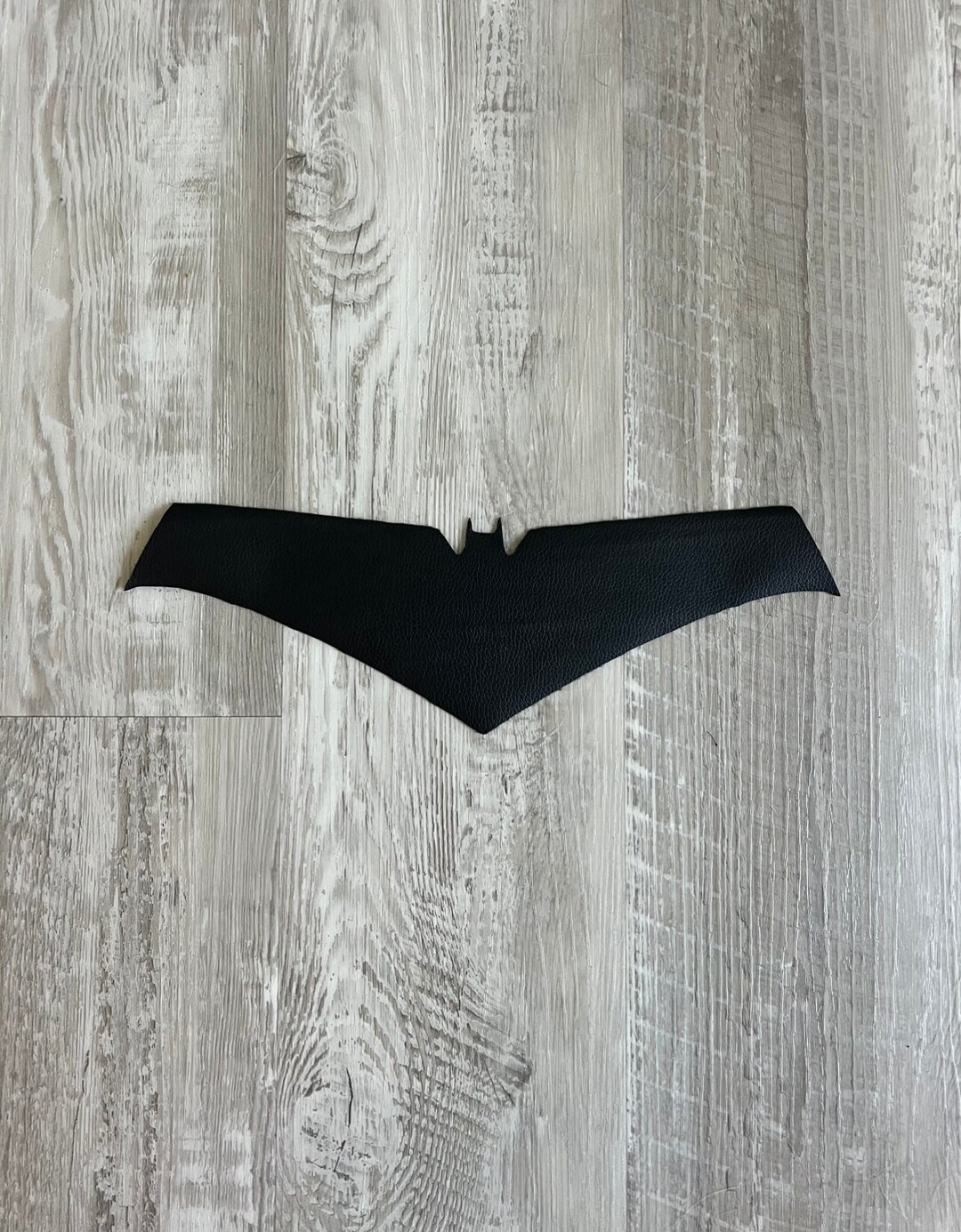 Bat White Knight Sean Murphy Style Machine Cut Vinyl Style Emblem - Etsy