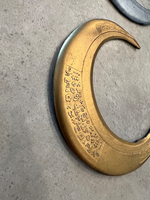 Moon Knight Chest Emblem Moon Glyphs MCU Cosplay Comic Style - Etsy