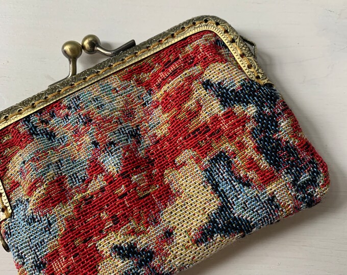 Beautiful Victorian Inspired Kiss Clasp Purses in a Woven - Etsy