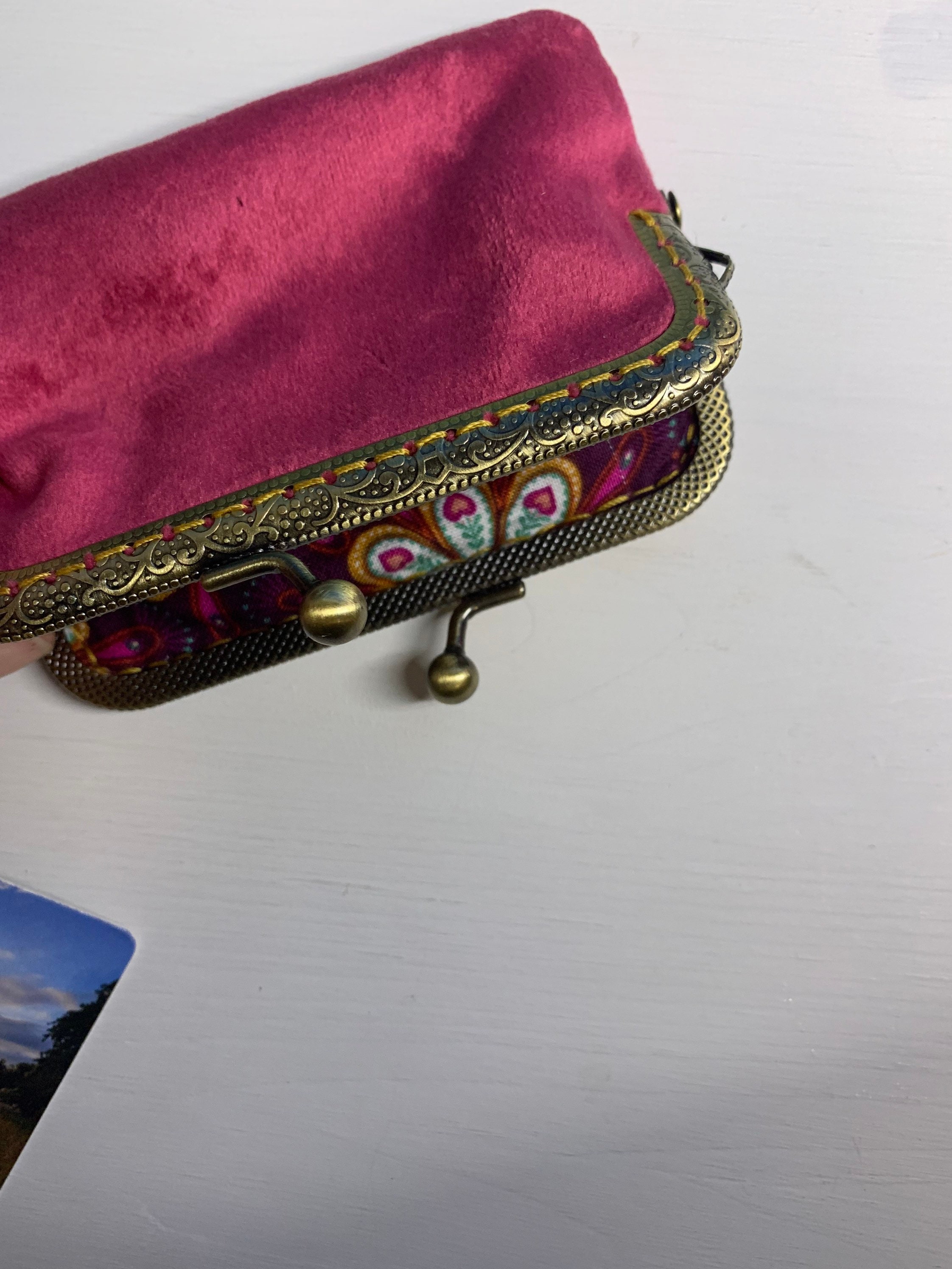 Beautiful Victorian Inspired Kiss Clasp Credit Card/coin Purse - Etsy