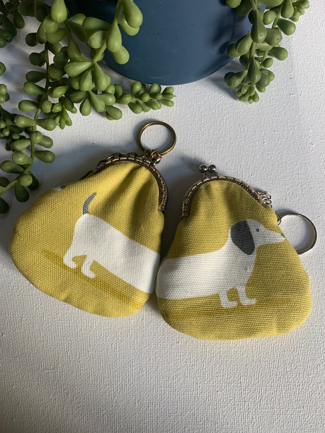 Beautiful Victorian Inspired Kiss Clasp Purse Keyring in a Woven Fabric ...