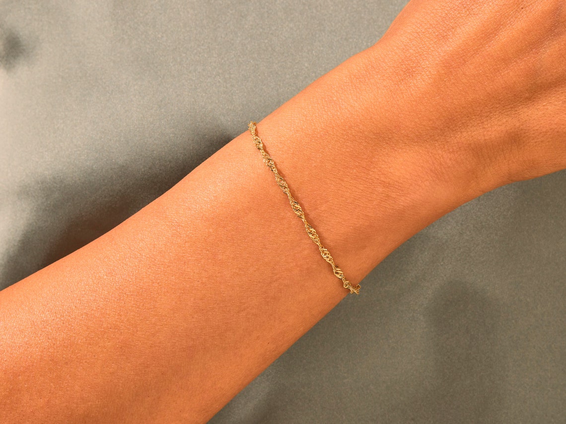 14k Solid Gold Diamond Cut Singapore Chain Bracelet / Dainty Sparkly ...