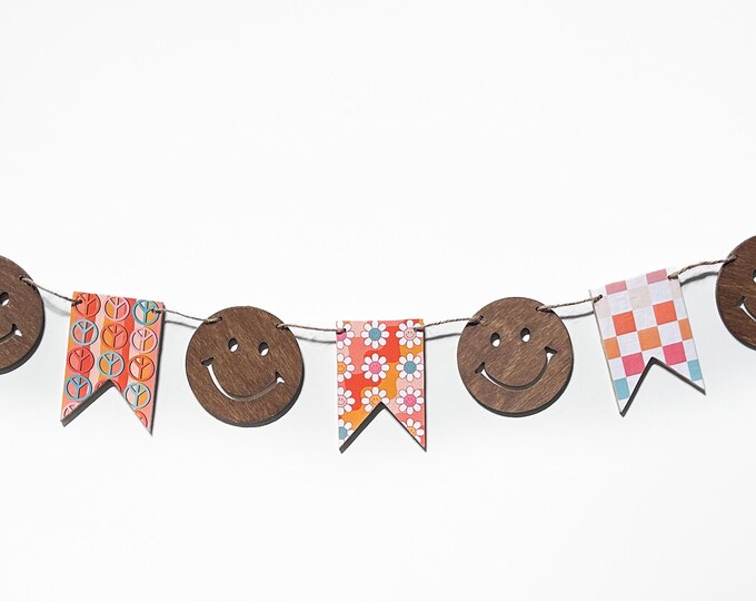 Cute Wood Smiley Face Banner - Etsy