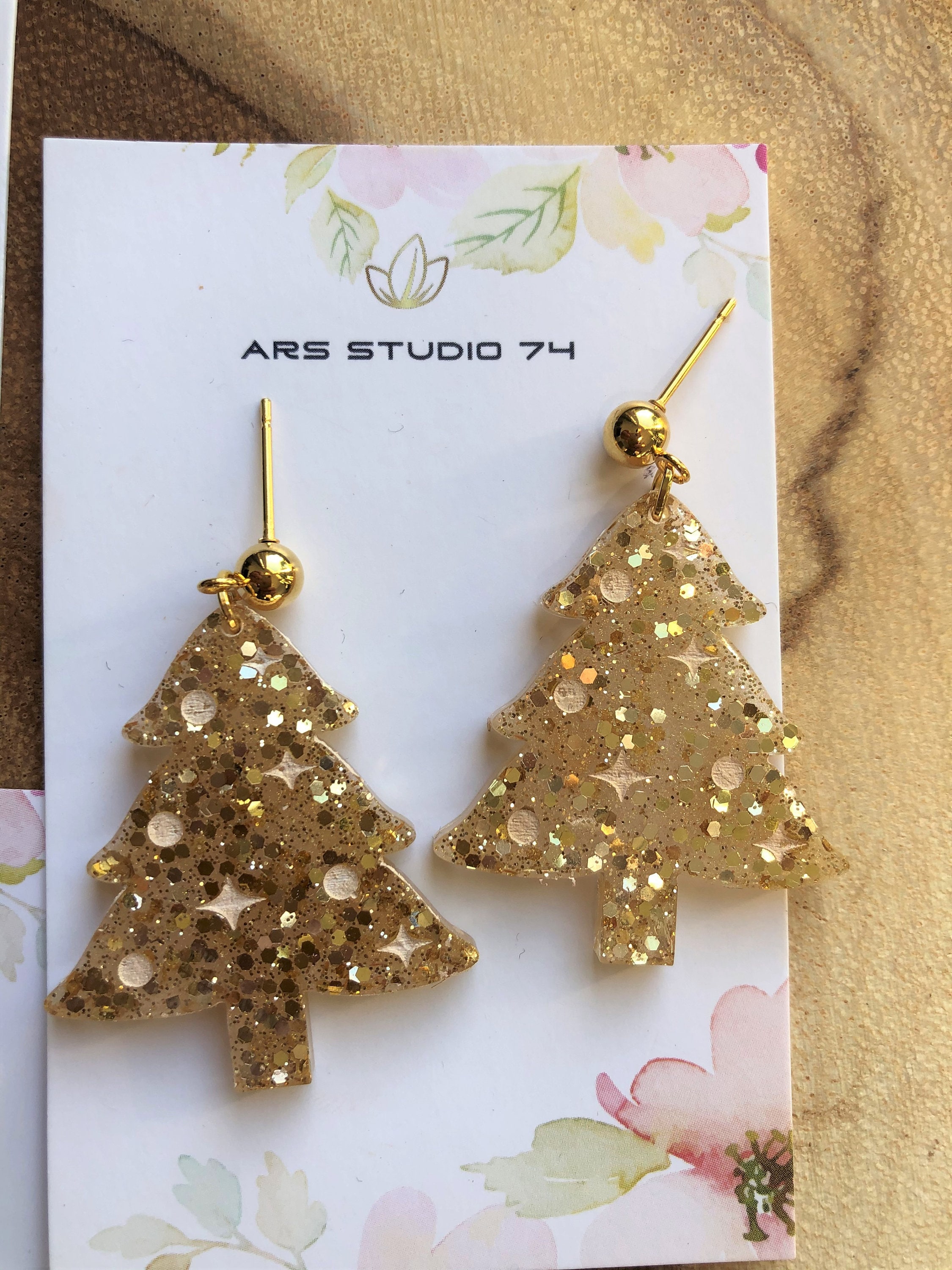 Handmade Dangle Resin Christmas Tree Glitter Earrings, Green, Golden ...